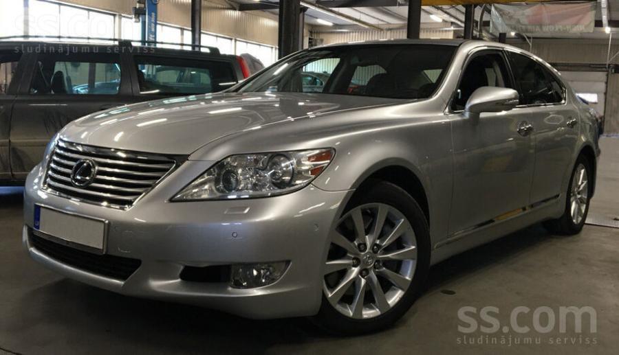 Lexus LS 2012 in Riga, with an engine capacity of 4.60 L and mileage of 145 thousand km for 12700 €, photo 9 on AUTOMOTO.COM.LV