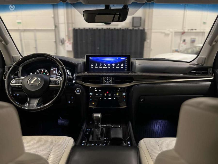 Balts Lexus LX 450 2015 Viļņa, ar dzinēja tilpumu 4.46 L un nobraukumu 224 tūkst. km par 57999 €, foto 21 vietnē AUTOMOTO.COM.LV