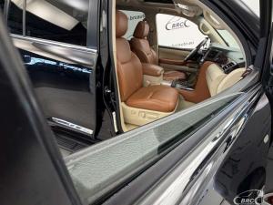 Черный Лексус LX 570 2008 в Вильнюс, объемом двигателя 5.66 л и пробегом 282 тыс. км за 28500 €, фото 11 на AUTOMOTO.COM.LV