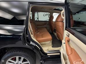 Черный Лексус LX 570 2008 в Вильнюс, объемом двигателя 5.66 л и пробегом 282 тыс. км за 28500 €, фото 14 на AUTOMOTO.COM.LV
