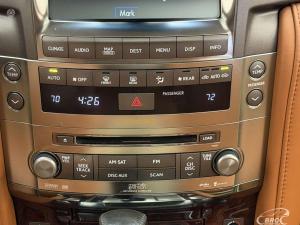 Черный Лексус LX 570 2008 в Вильнюс, объемом двигателя 5.66 л и пробегом 282 тыс. км за 28500 €, фото 22 на AUTOMOTO.COM.LV
