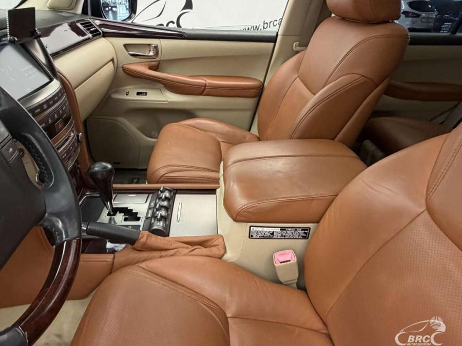 Черный Лексус LX 570 2008 в Вильнюс, объемом двигателя 5.66 л и пробегом 282 тыс. км за 28500 €, фото 29 на AUTOMOTO.COM.LV