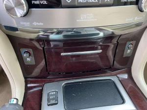 Черный Лексус LX 570 2012 в Каунас, объемом двигателя 5.66 л и пробегом 200 тыс. км за 16900 €, фото 27 на AUTOMOTO.COM.LV