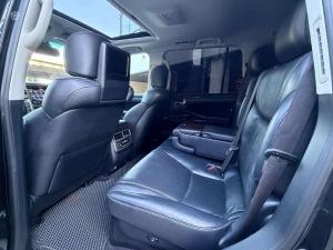 Black Lexus LX 570 2014 in Tallinn, with an engine capacity of 0.00 L and mileage of 172 thousand km for 41900 €, photo 17 on AUTOMOTO.COM.LV