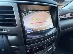 Black Lexus LX 570 2014 in Tallinn, with an engine capacity of 0.00 L and mileage of 172 thousand km for 41900 €, photo 20 on AUTOMOTO.COM.LV