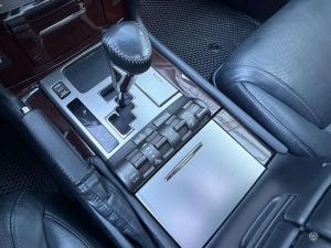 Black Lexus LX 570 2014 in Tallinn, with an engine capacity of 0.00 L and mileage of 172 thousand km for 41900 €, photo 22 on AUTOMOTO.COM.LV