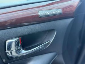 Black Lexus LX 570 2014 in Tallinn, with an engine capacity of 0.00 L and mileage of 172 thousand km for 41900 €, photo 24 on AUTOMOTO.COM.LV