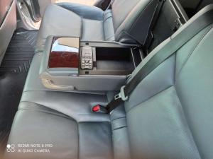 Серый Лексус LX 570 2010 в Вильнюс, объемом двигателя 5.70 л и пробегом 201 тыс. км за 31500 €, фото 23 на AUTOMOTO.COM.LV