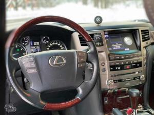Серый Лексус LX 570 2015 в Вильнюс, объемом двигателя 5.70 л и пробегом 120 тыс. км за 39500 €, фото 22 на AUTOMOTO.COM.LV