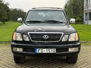 Black Lexus LX 1999 in Riga, with an engine capacity of 4.70 L and mileage of 134 thousand km for 4890 €, photo 9 on AUTOMOTO.COM.LV