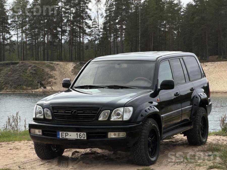 Melns Lexus LX 2000 Rīga, ar dzinēja tilpumu 4.70 L un nobraukumu 242 tūkst. km par 25495 €, foto 5 vietnē AUTOMOTO.COM.LV