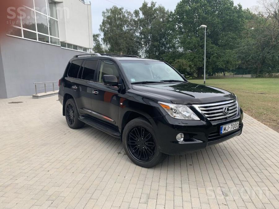 Black Lexus LX 2009 in Riga, with an engine capacity of 5.70 L and mileage of 15 thousand km for 29495 €, photo 1 on AUTOMOTO.COM.LV