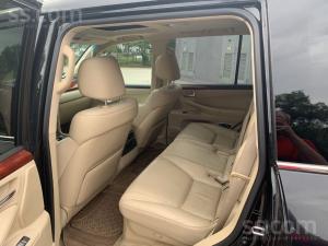 Black Lexus LX 2009 in Riga, with an engine capacity of 5.70 L and mileage of 15 thousand km for 29495 €, photo 8 on AUTOMOTO.COM.LV