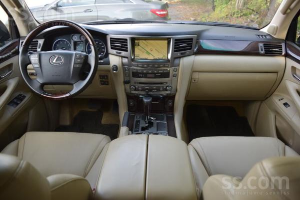 Melns Lexus LX 2010 Rīga, ar dzinēja tilpumu 5.70 L un nobraukumu 163 tūkst. km par 32500 €, foto 4 vietnē AUTOMOTO.COM.LV