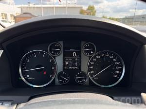 Black Lexus LX 2013 in Riga, with an engine capacity of 5.70 L and mileage of 0 thousand km for 30500 €, photo 13 on AUTOMOTO.COM.LV