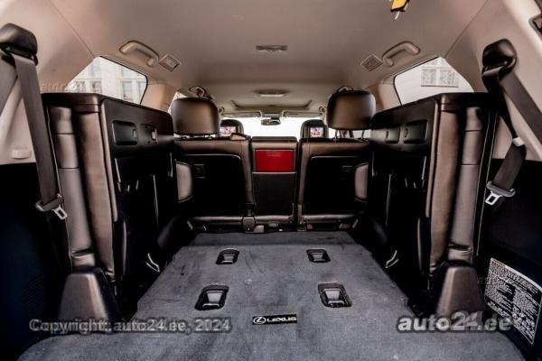 Melns Lexus LX 2014 Tallina, ar dzinēja tilpumu 5.70 L un nobraukumu 165 tūkst. km par 48000 €, foto 9 vietnē AUTOMOTO.COM.LV