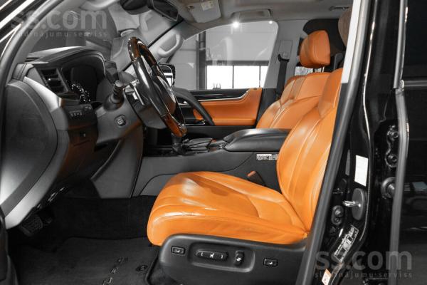 Melns Lexus LX 2017 Rīga, ar dzinēja tilpumu 5.70 L un nobraukumu 83 tūkst. km par 74500 €, foto 8 vietnē AUTOMOTO.COM.LV