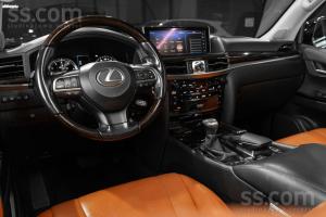 Melns Lexus LX 2017 Rīga, ar dzinēja tilpumu 5.70 L un nobraukumu 83 tūkst. km par 74500 €, foto 11 vietnē AUTOMOTO.COM.LV