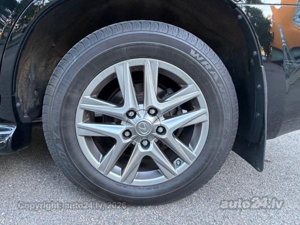 Black Lexus LX 2014 in Tallinn, with an engine capacity of 5.70 L and mileage of 172 thousand km for 41900 €, photo 10 on AUTOMOTO.COM.LV
