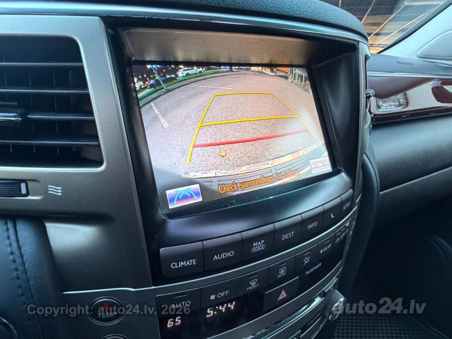 Черный Лексус ЛХ 2014 в Таллин, объемом двигателя 5.70 л и пробегом 172 тыс. км за 41900 €, фото 20 на AUTOMOTO.COM.LV