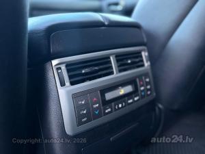 Черный Лексус ЛХ 2014 в Таллин, объемом двигателя 5.70 л и пробегом 172 тыс. км за 41900 €, фото 23 на AUTOMOTO.COM.LV