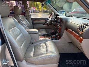 Коричневый Лексус ЛХ 2000 в Рига, объемом двигателя 4.70 л и пробегом 151 тыс. км за 12900 €, фото 17 на AUTOMOTO.COM.LV
