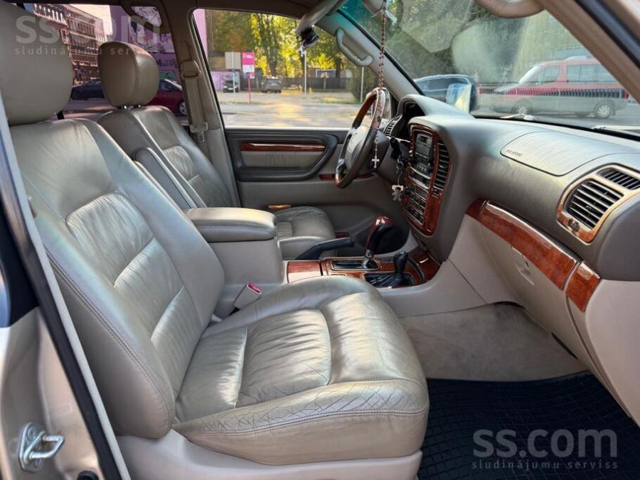 Коричневый Лексус ЛХ 2000 в Рига, объемом двигателя 4.70 л и пробегом 151 тыс. км за 12900 €, фото 17 на AUTOMOTO.COM.LV