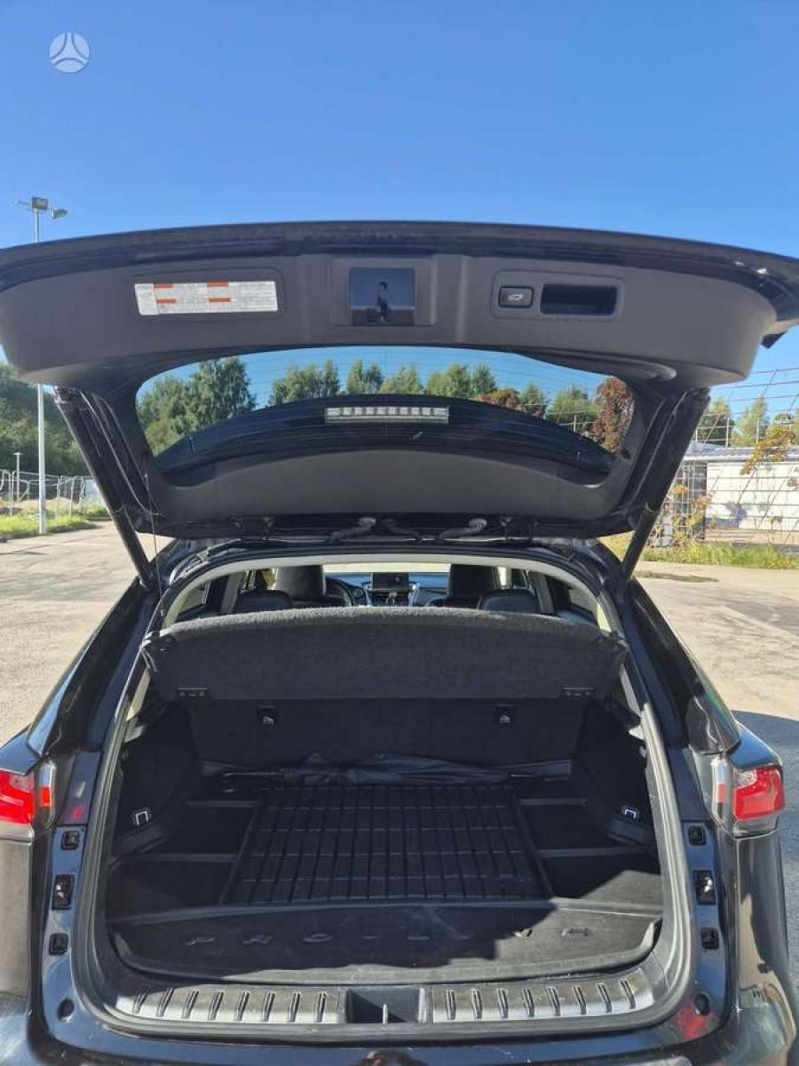 Black Lexus NX 200t 2016 in Siauliai, with an engine capacity of 2.00 L and mileage of 149 thousand km for 18800 €, photo 5 on AUTOMOTO.COM.LV