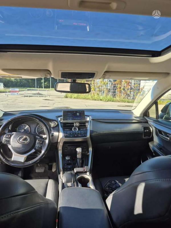 Melns Lexus NX 200t 2016 Šauļi, ar dzinēja tilpumu 2.00 L un nobraukumu 149 tūkst. km par 18800 €, foto 10 vietnē AUTOMOTO.COM.LV