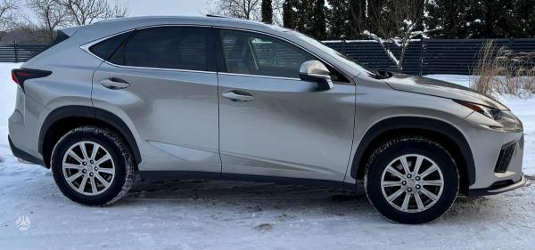 Dzeltens Lexus NX 200t 2015 Trakai, ar dzinēja tilpumu 2.00 L un nobraukumu 154 tūkst. km par 17500 €, foto 6 vietnē AUTOMOTO.COM.LV