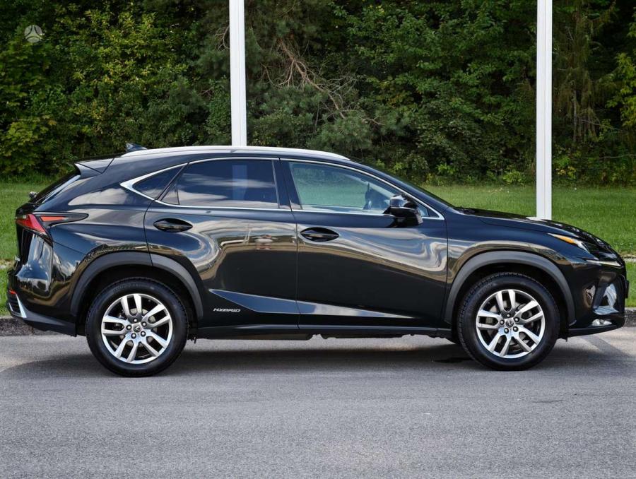 Черный Лексус NX 300 2019 в Вильнюс, объемом двигателя 2.50 л и пробегом 184 тыс. км за 23500 €, фото 9 на AUTOMOTO.COM.LV