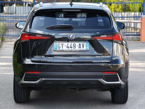 Melns Lexus NX 300 2019 Viļņa, ar dzinēja tilpumu 2.50 L un nobraukumu 184 tūkst. km par 23500 €, foto 9 vietnē AUTOMOTO.COM.LV