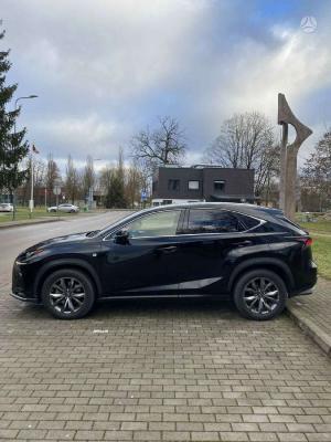 Melns Lexus NX 300 2020 Tauragė, ar dzinēja tilpumu 2.00 L un nobraukumu 114 tūkst. km par 24000 €, foto 5 vietnē AUTOMOTO.COM.LV