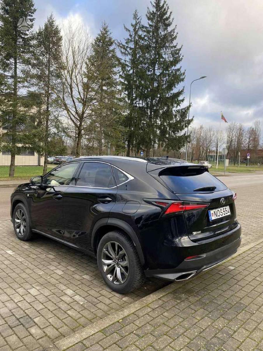 Melns Lexus NX 300 2020 Tauragė, ar dzinēja tilpumu 2.00 L un nobraukumu 114 tūkst. km par 24000 €, foto 6 vietnē AUTOMOTO.COM.LV