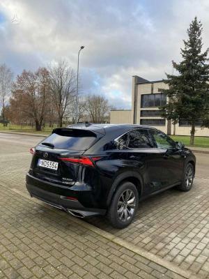 Melns Lexus NX 300 2020 Tauragė, ar dzinēja tilpumu 2.00 L un nobraukumu 114 tūkst. km par 24000 €, foto 8 vietnē AUTOMOTO.COM.LV