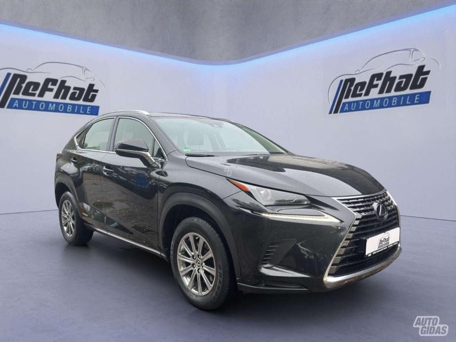 Black Lexus NX 300 2020 in Kaunas, with an engine capacity of 2.50 L and mileage of 62 thousand km for 30949 €, photo 6 on AUTOMOTO.COM.LV