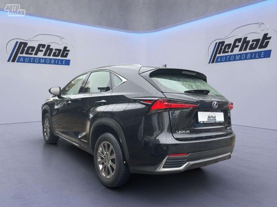 Black Lexus NX 300 2020 in Kaunas, with an engine capacity of 2.50 L and mileage of 62 thousand km for 30949 €, photo 13 on AUTOMOTO.COM.LV