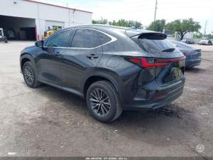 Melns Lexus NX 300 2025 Kauņa, ar dzinēja tilpumu 2.00 L un nobraukumu 15 tūkst. km par 27600 €, foto 4 vietnē AUTOMOTO.COM.LV