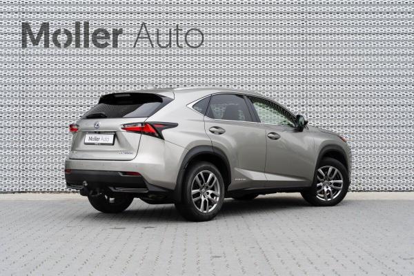 Бежевый Лексус NX 300h 2017 в Марупе, объемом двигателя 2.50 л и пробегом 122 тыс. км за 21350 €, фото 5 на AUTOMOTO.COM.LV
