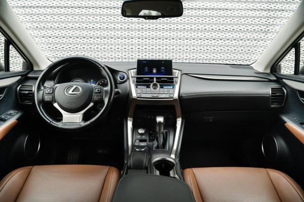 Бежевый Лексус NX 300h 2017 в Марупе, объемом двигателя 2.50 л и пробегом 122 тыс. км за 21350 €, фото 7 на AUTOMOTO.COM.LV