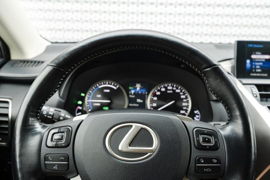 Beige Lexus NX 300h 2017 in Marupe, with an engine capacity of 2.50 L and mileage of 122 thousand km for 21350 €, photo 13 on AUTOMOTO.COM.LV