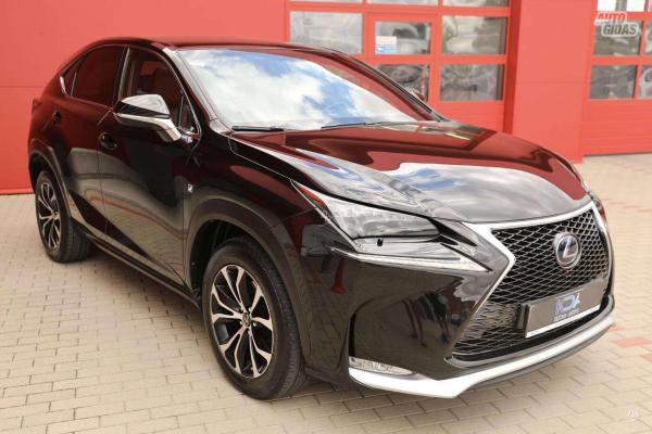 Black Lexus NX 300h 2014 in Marijampole, with an engine capacity of 2.50 L and mileage of 295 thousand km for 18450 €, photo 3 on AUTOMOTO.COM.LV