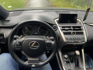 Melns Lexus NX 300h 2014 Viļņa, ar dzinēja tilpumu 2.49 L un nobraukumu 277 tūkst. km par 19500 €, foto 21 vietnē AUTOMOTO.COM.LV