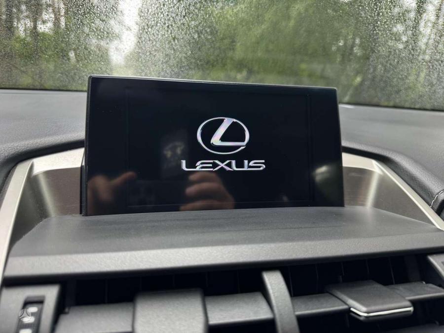 Melns Lexus NX 300h 2014 Viļņa, ar dzinēja tilpumu 2.49 L un nobraukumu 277 tūkst. km par 19500 €, foto 22 vietnē AUTOMOTO.COM.LV