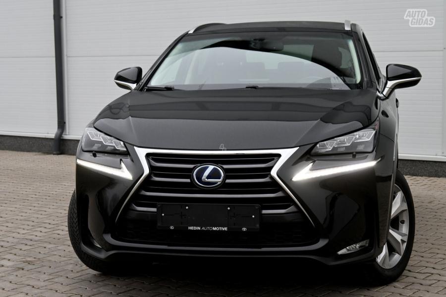 Black Lexus NX 300h 2015 in Kretinga, with an engine capacity of 2.50 L and mileage of 196 thousand km for 19499 €, photo 2 on AUTOMOTO.COM.LV