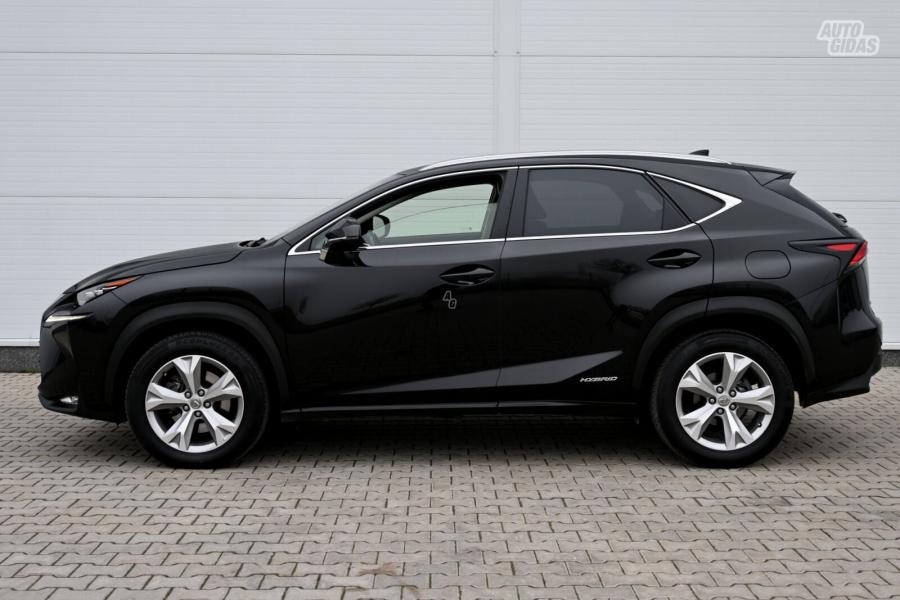 Black Lexus NX 300h 2015 in Kretinga, with an engine capacity of 2.50 L and mileage of 196 thousand km for 19499 €, photo 29 on AUTOMOTO.COM.LV