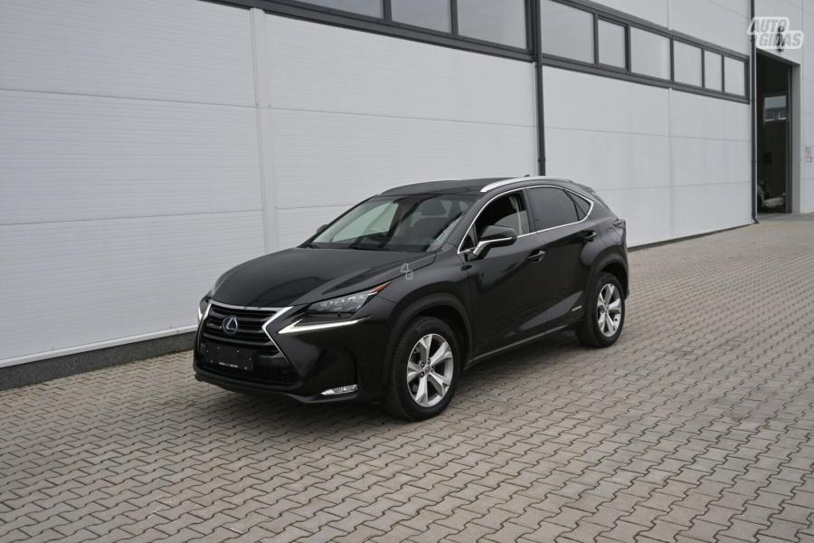Black Lexus NX 300h 2015 in Kretinga, with an engine capacity of 2.50 L and mileage of 196 thousand km for 19499 €, photo 30 on AUTOMOTO.COM.LV