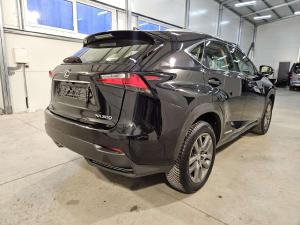Black Lexus NX 300h 2015 in Marijampole, with an engine capacity of 2.49 L and mileage of 304 thousand km for 13700 €, photo 4 on AUTOMOTO.COM.LV
