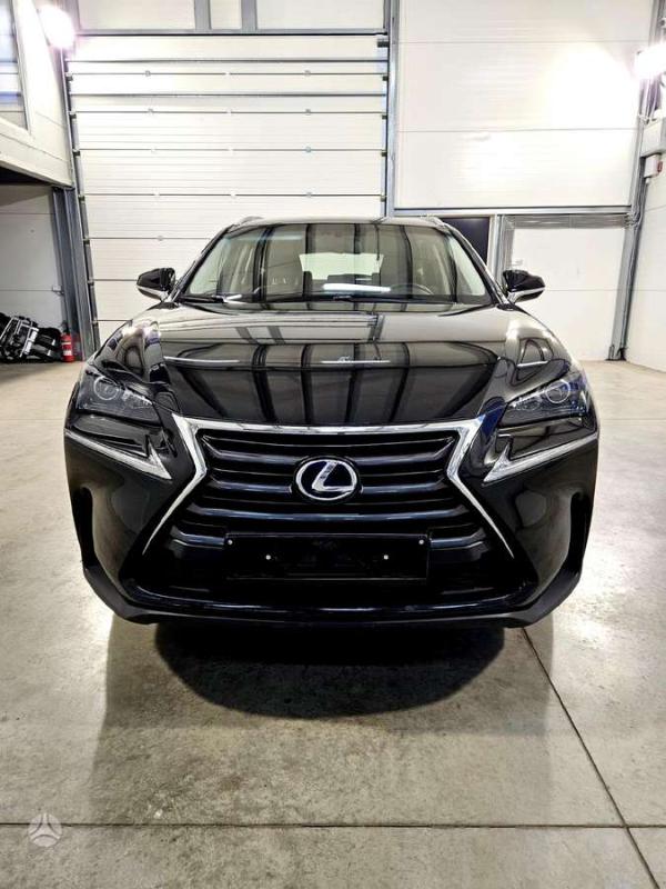 Melns Lexus NX 300h 2015 Marijampole, ar dzinēja tilpumu 2.49 L un nobraukumu 304 tūkst. km par 13500 €, foto 2 vietnē AUTOMOTO.COM.LV