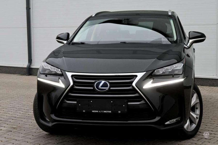 Black Lexus NX 300h 2015 in Kretinga, with an engine capacity of 2.49 L and mileage of 196 thousand km for 19499 €, photo 2 on AUTOMOTO.COM.LV